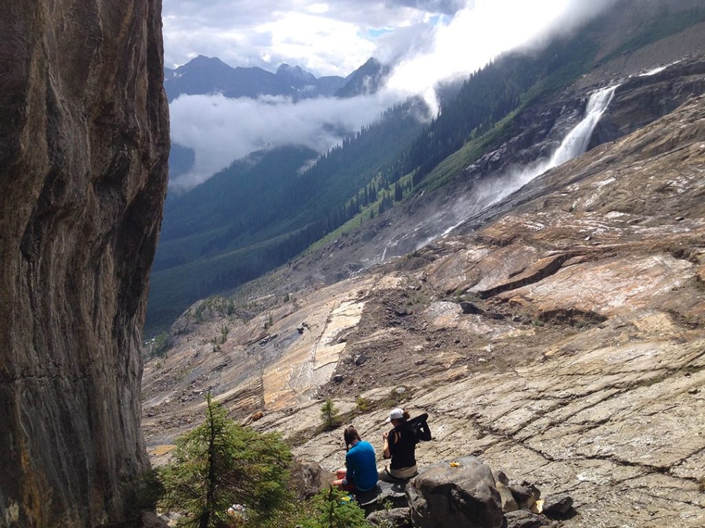 5 Best Views in Golden BC - Scenery the Canadian Rockies are Known for