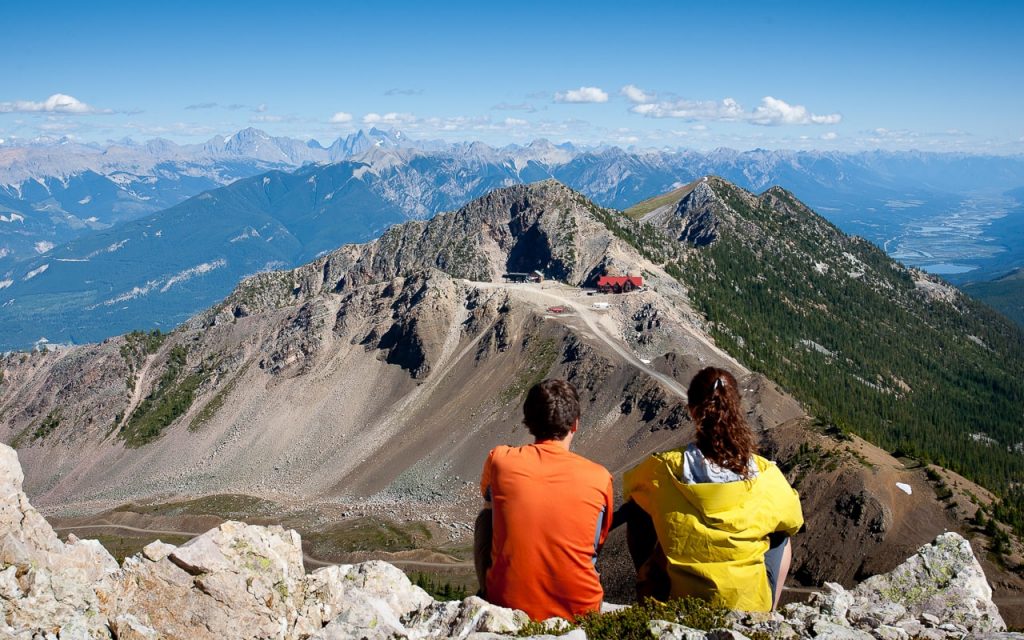 5 Best Views in Golden BC - Scenery the Canadian Rockies are Known for